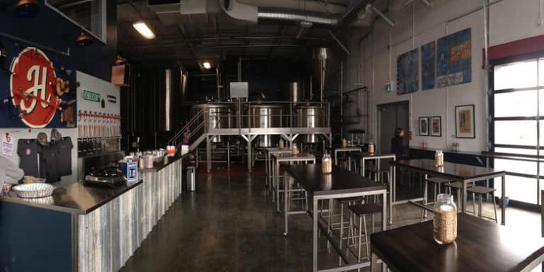 The 21 Best Toronto Breweries [2025 Brewery Guide]