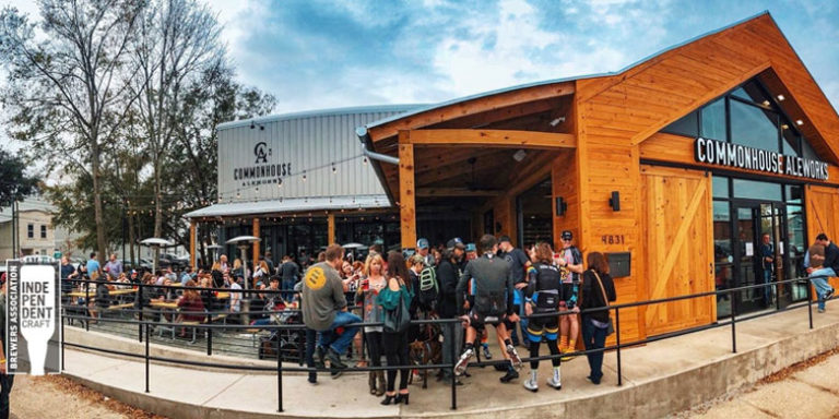 The 18 Best Charleston Breweries [2025 Brewery Guide]