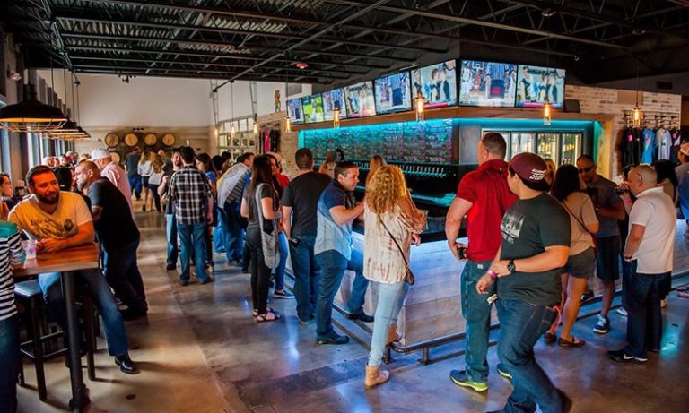 The 18 Best Miami Breweries [2025 Brewery Guide]