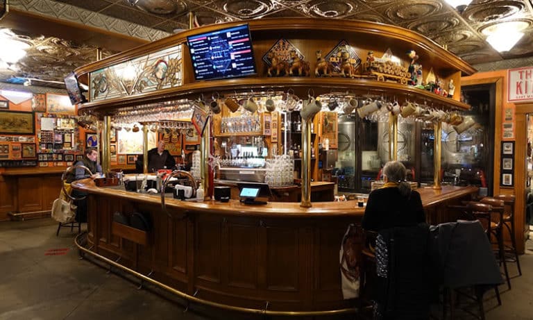 The 18 Best Seattle Breweries [2024 Brewery Guide]