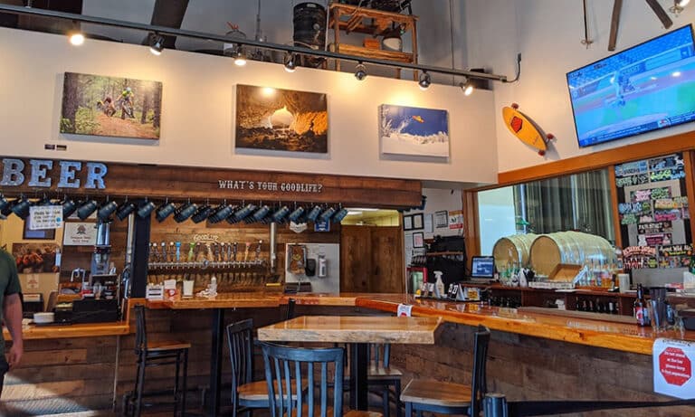 The 17 Best Bend Breweries [2023 Brewery Guide]