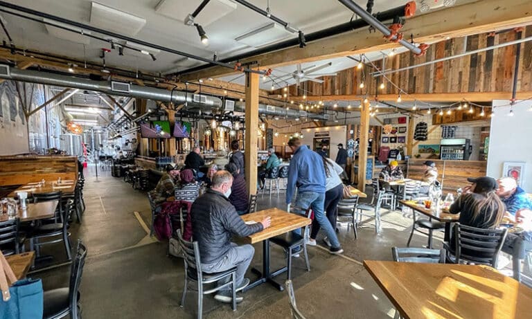 The 17 Best Bend Breweries [2023 Brewery Guide]