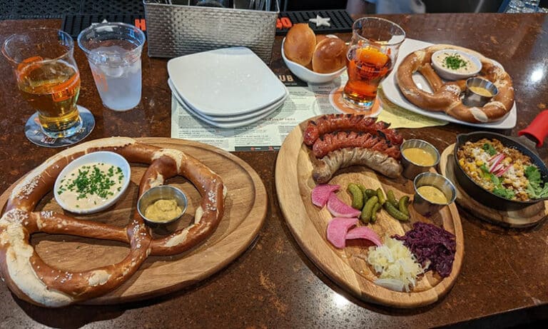 The 15 Best Phoenix Breweries [2024 Brewery Guide]