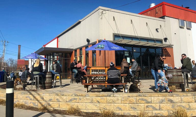 The 14 Best Burlington Breweries [2025 Brewery Guide]